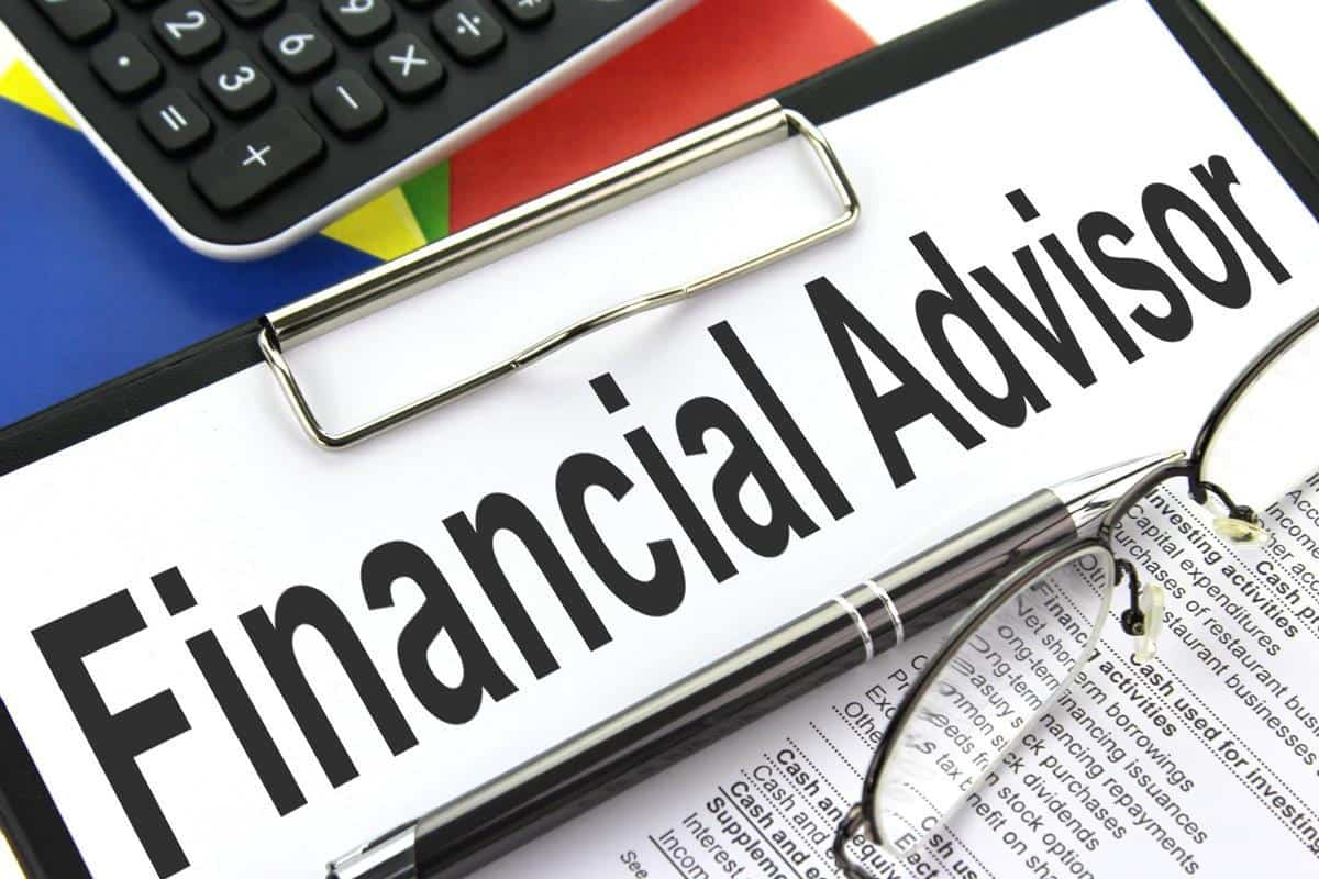 Choosing A Financial Adviser Financial Blogger Choosing A Financial Adviser Financial Blogger